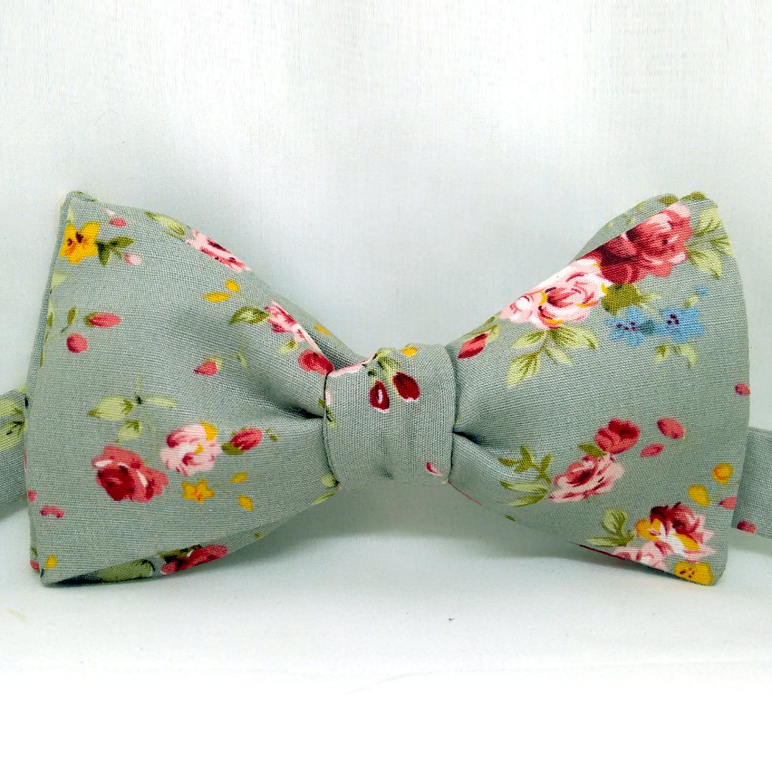 Blush Floral Bow Tie/ Botanical Bow Tie/ Mens Bow Tie/ Vintage Bow Tie ...