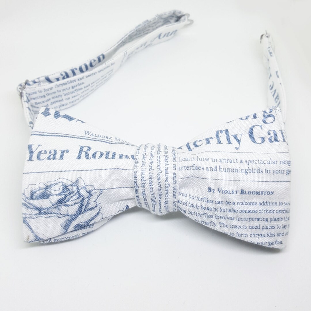 Newspaper Bow Tie / Newspaper Print Bow Tie/ Bow Tie for Writer/ Gift ...