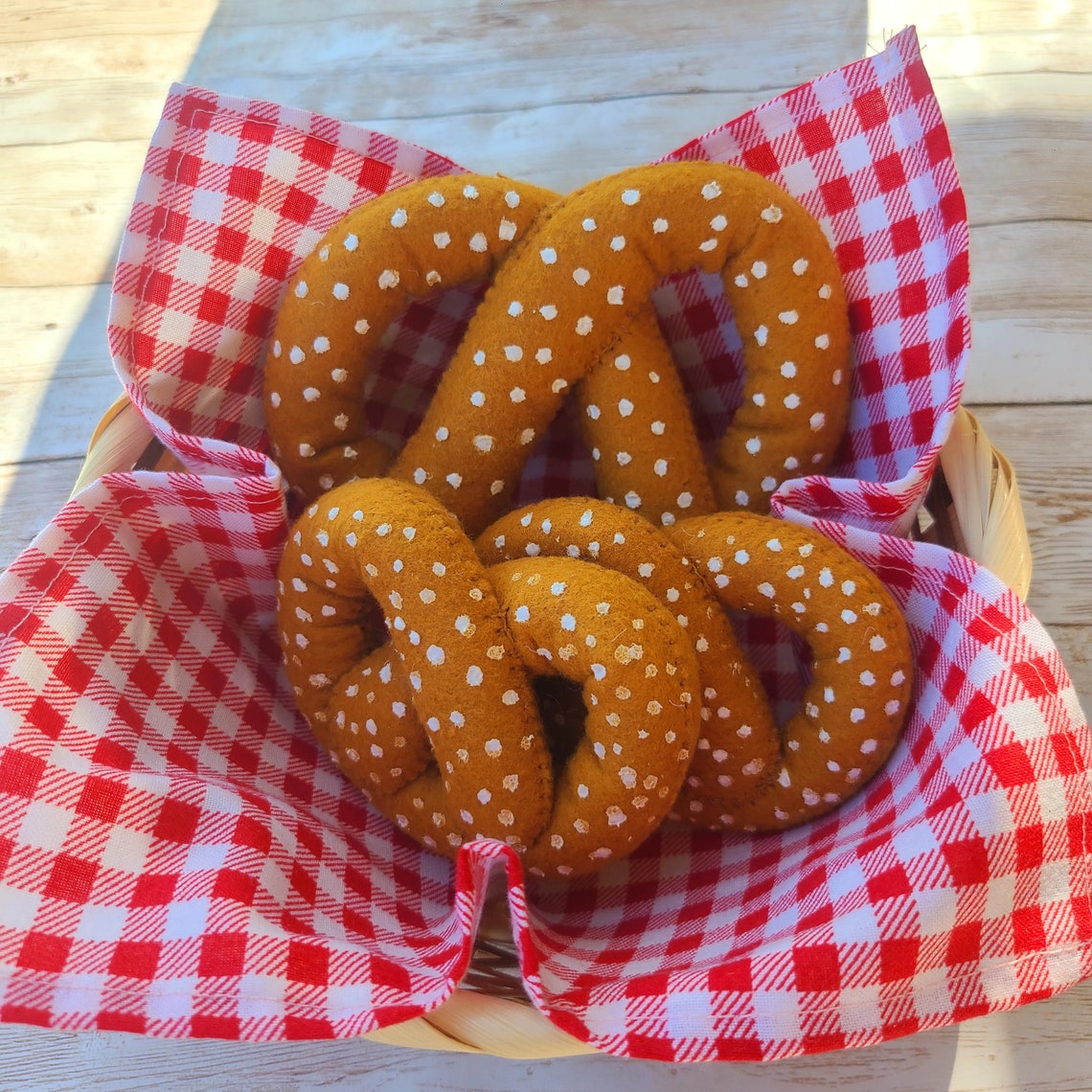 Felt Pretzel in Two Sizes, Simulation Toy, Educational Toys. - Etsy