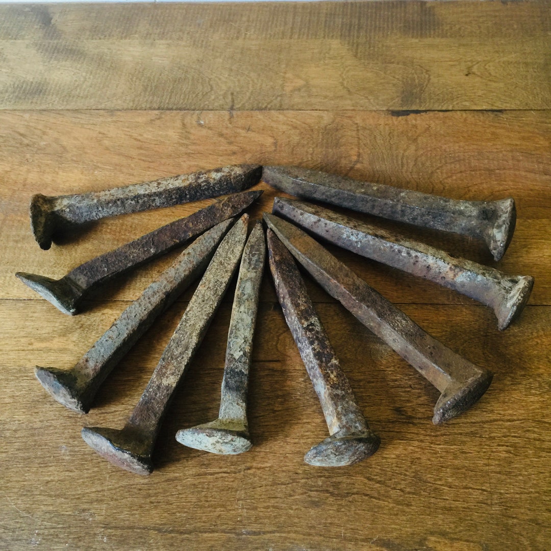 Antique/vintage Railroad Spikes, Blacksmith Rr/train Track Plate Nails ...