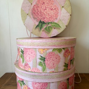 PINK! /vintage Floral Hatboxes /2001 / Set of 3 / Tina Higgins - Etsy