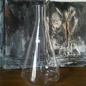 Large Pyrex Glass Flask/ Corning/erlenmeyer Flask/ 2000 Ml - Etsy