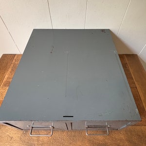 Vintage Lit-ning Metal 2-drawer File Cabinet: Industrial Office Salvage ...
