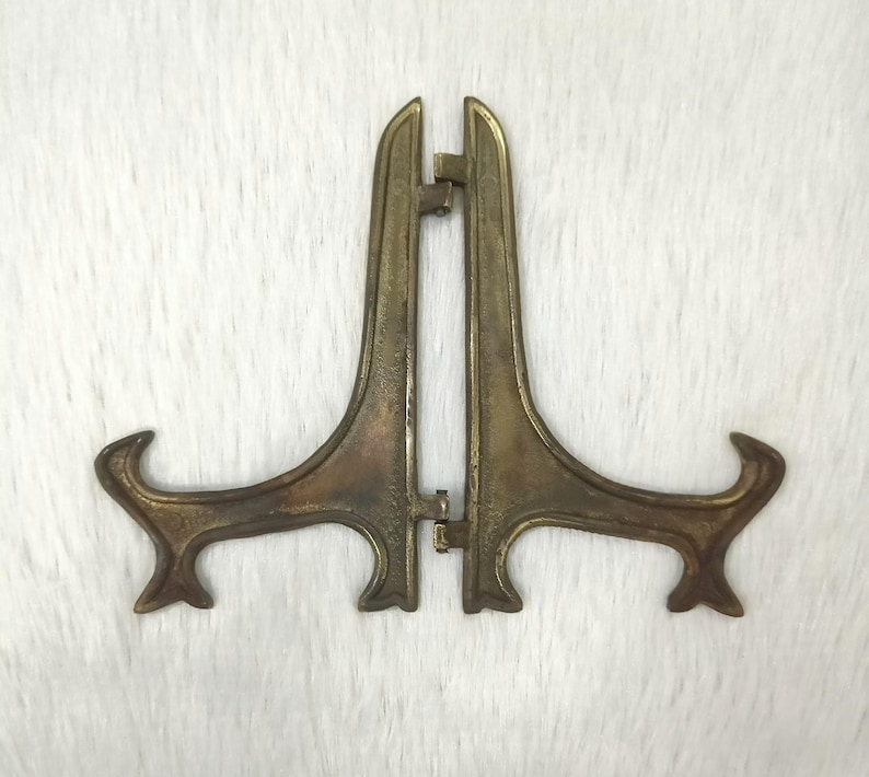 Antique Brass Display Stand | Vintage Plate, Photo Easel - Etsy