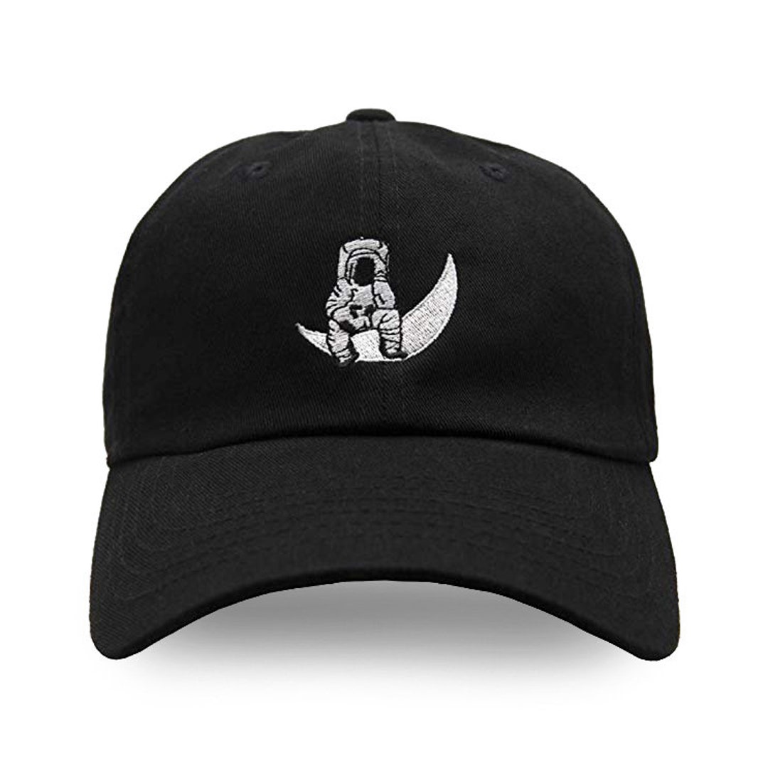Man on the Moon Embroidered Premium Cotton Adjustable Baseball Dad Cap ...