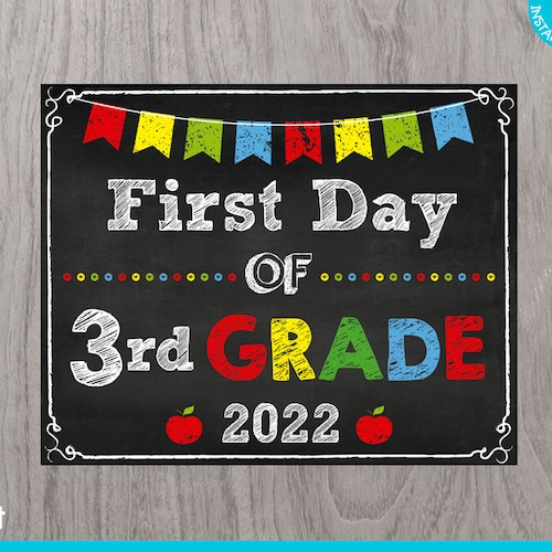 INSTANT DOWNLOAD First Day of 3rd Grade School Sign Print - Etsy