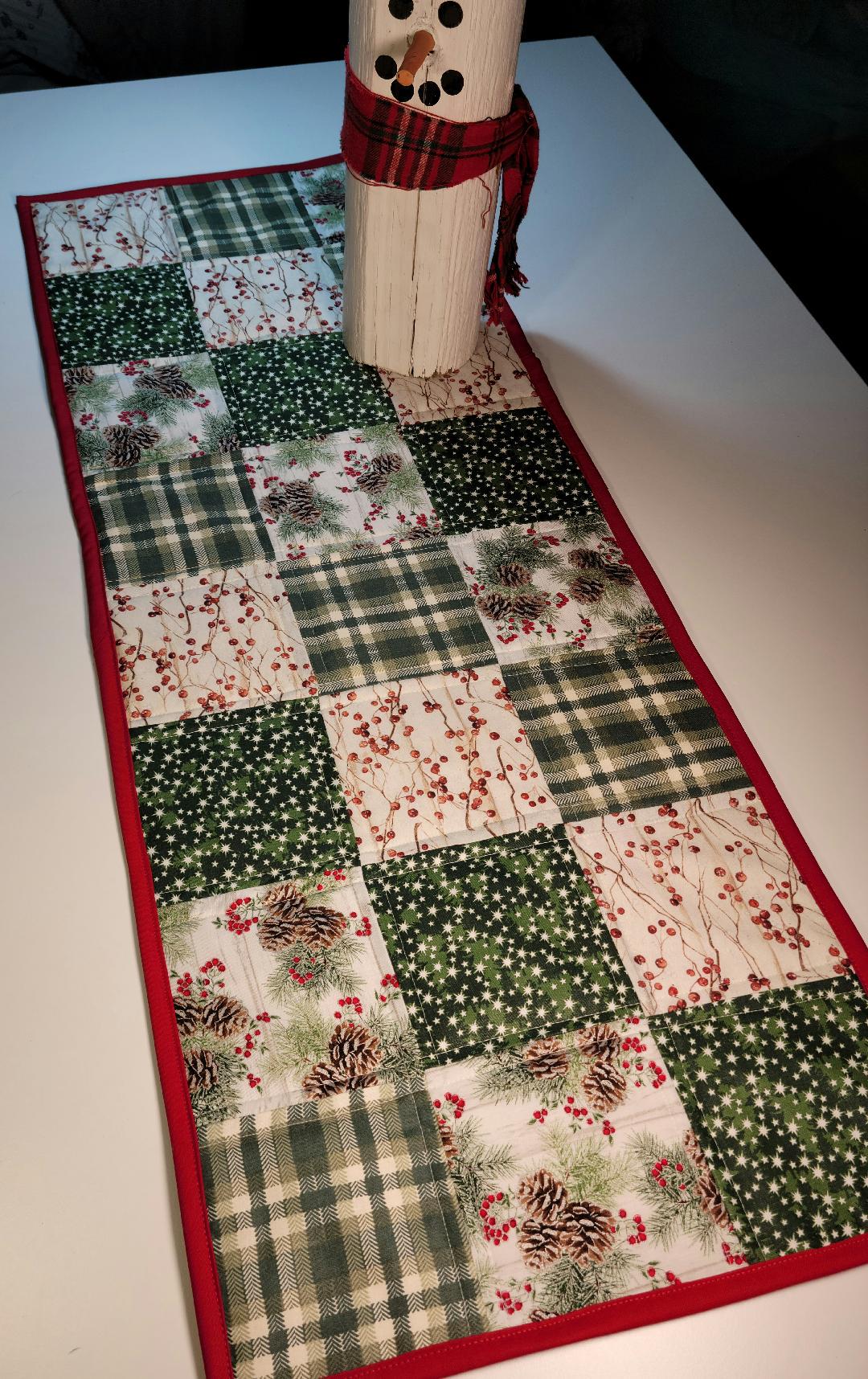 Grand Ol' Christmas Quilted Table Runner Christmas Table Topper Mug Rug ...