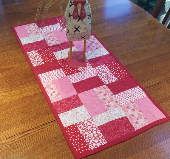 Chocolate-friendly Quilted Valentine Table Runner Pinks and | Etsy