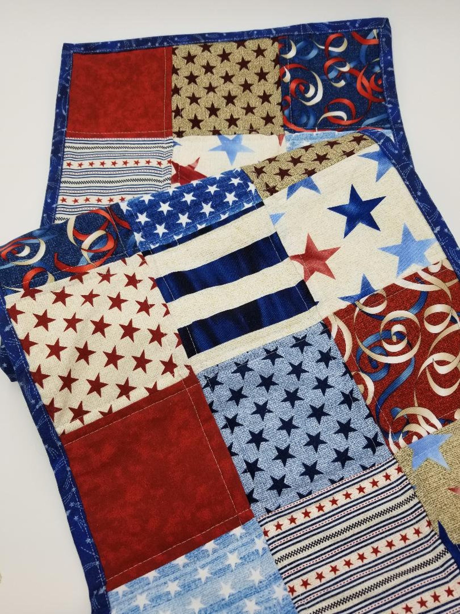 Oh My Stars! Quilted Table Runner - 14" X 40.5 and Free Shipping! - Etsy