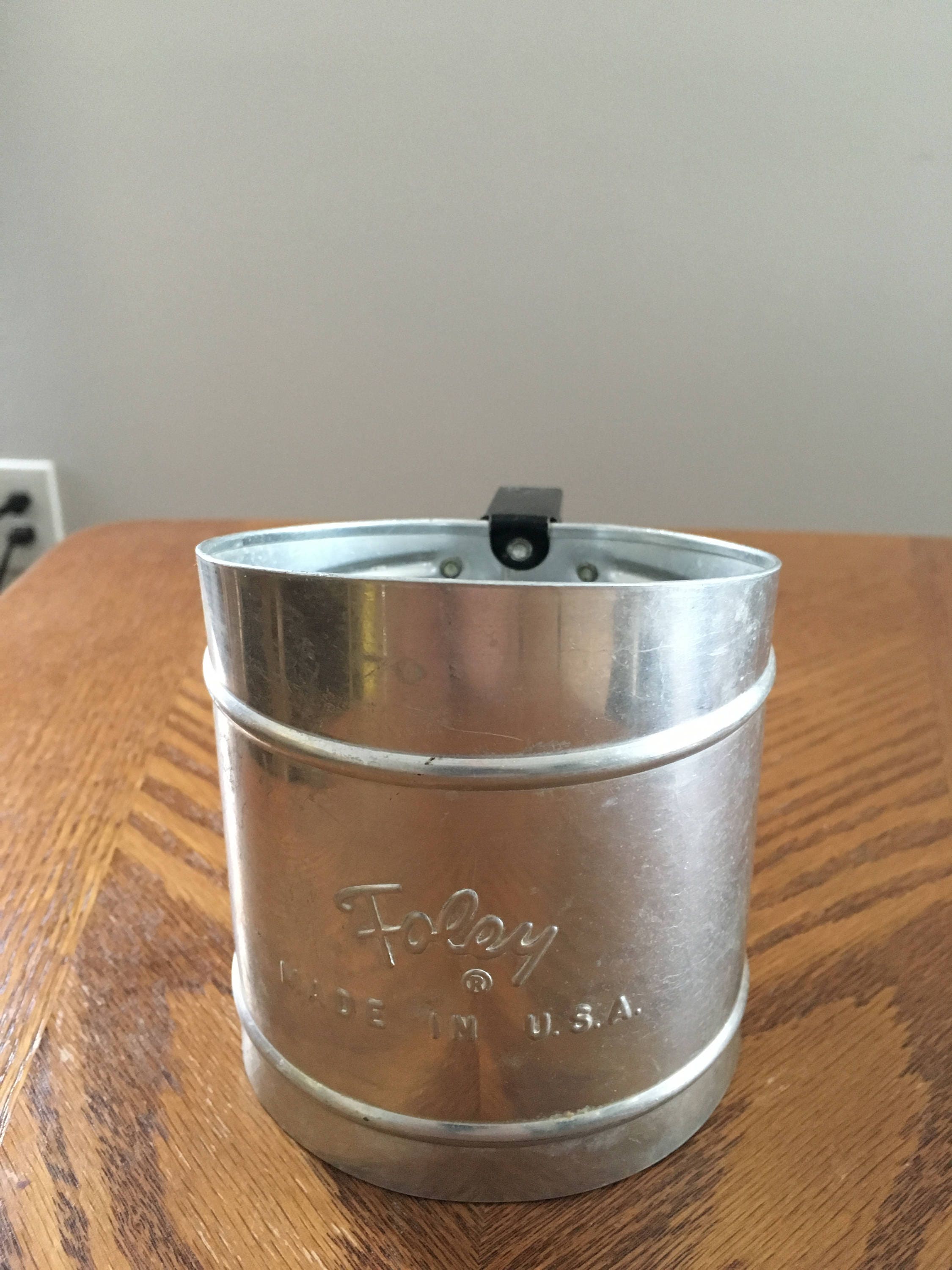 vintage 1950's Foley flour sifter