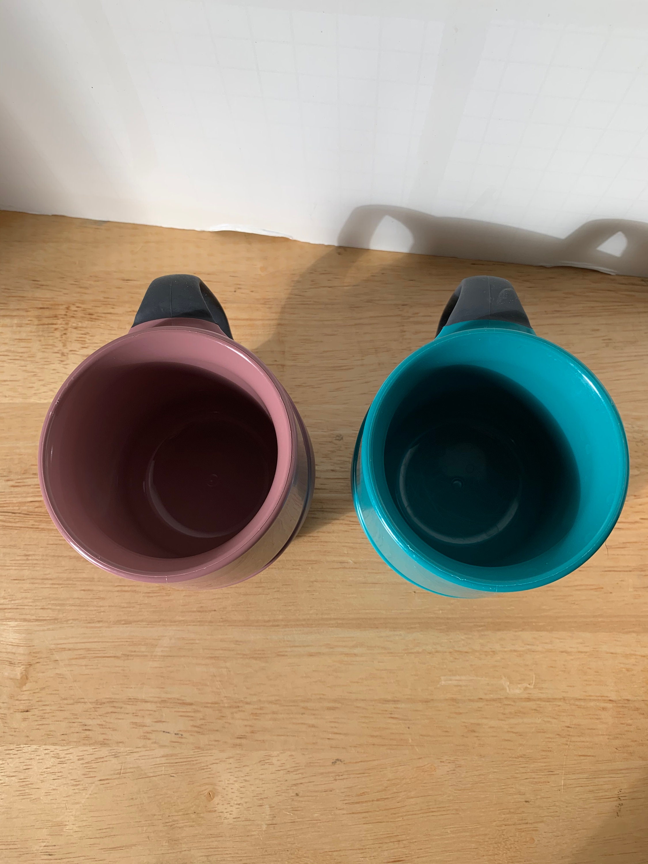 2 vintage Aladdin Temp Rite plastic coffee cups from Allure