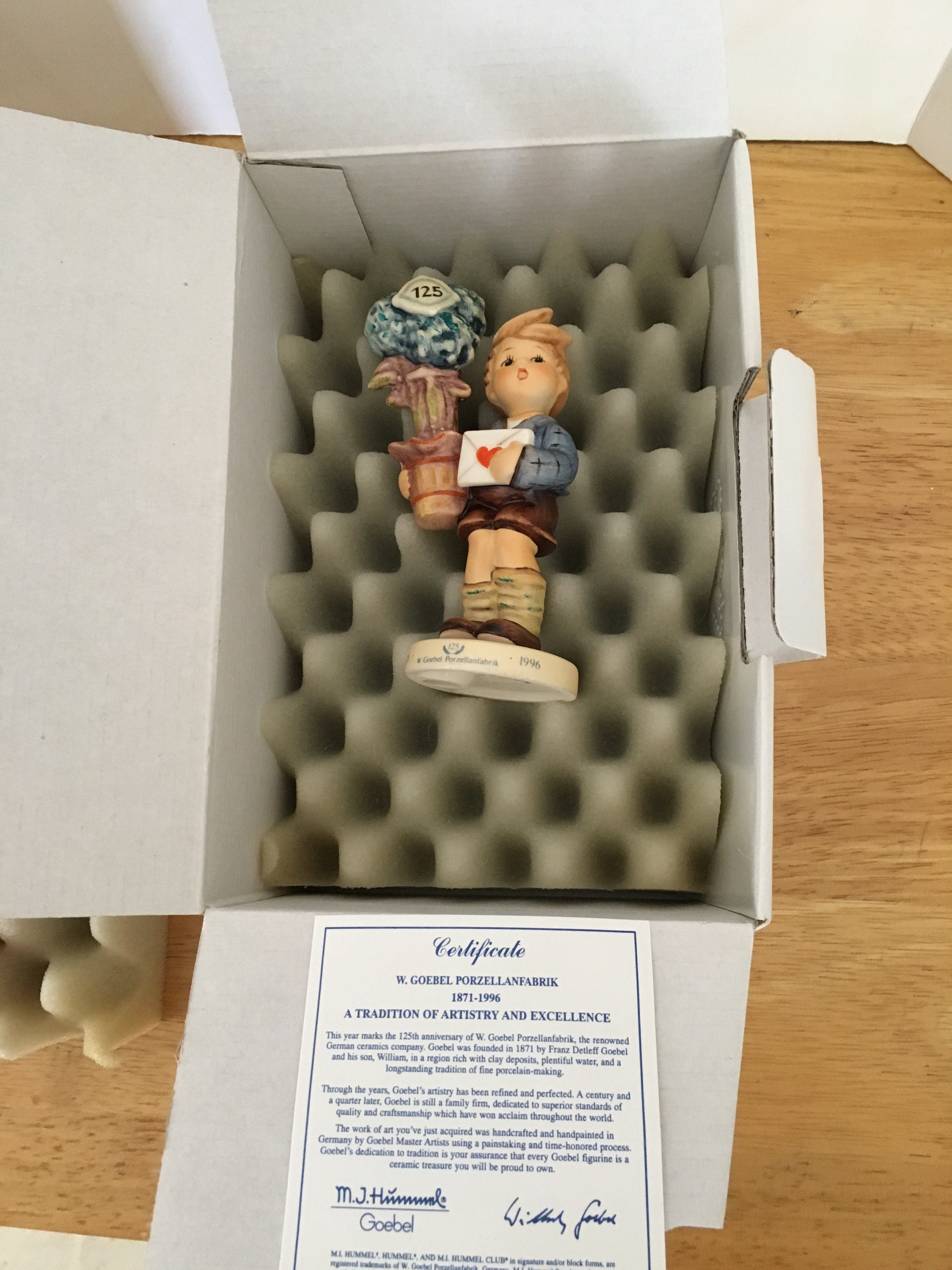 Vintage Hummel 4 1/2 tall special edition Good News #539 TMK 7 with ...