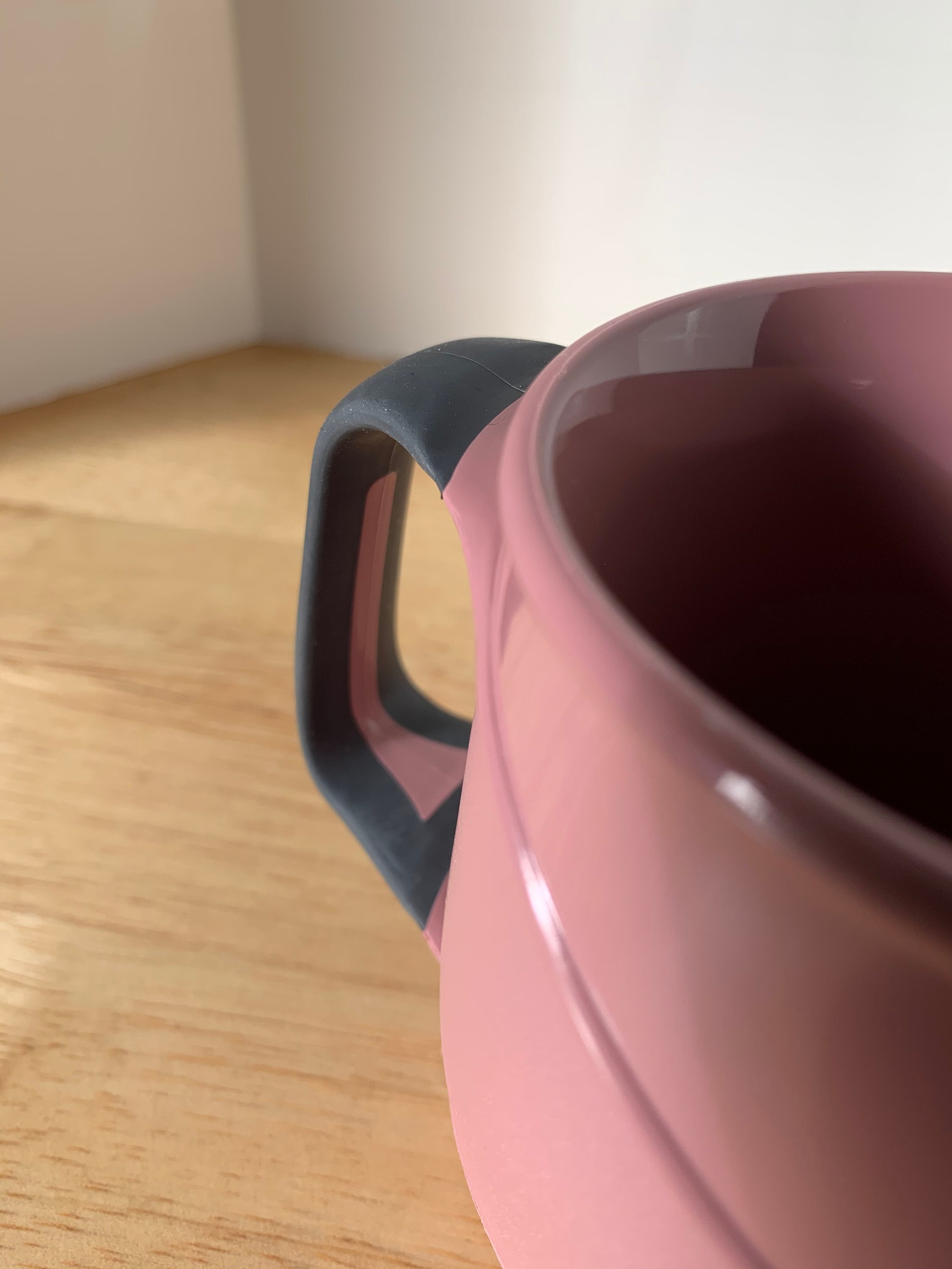 2 vintage Aladdin Temp Rite plastic coffee cups from Allure