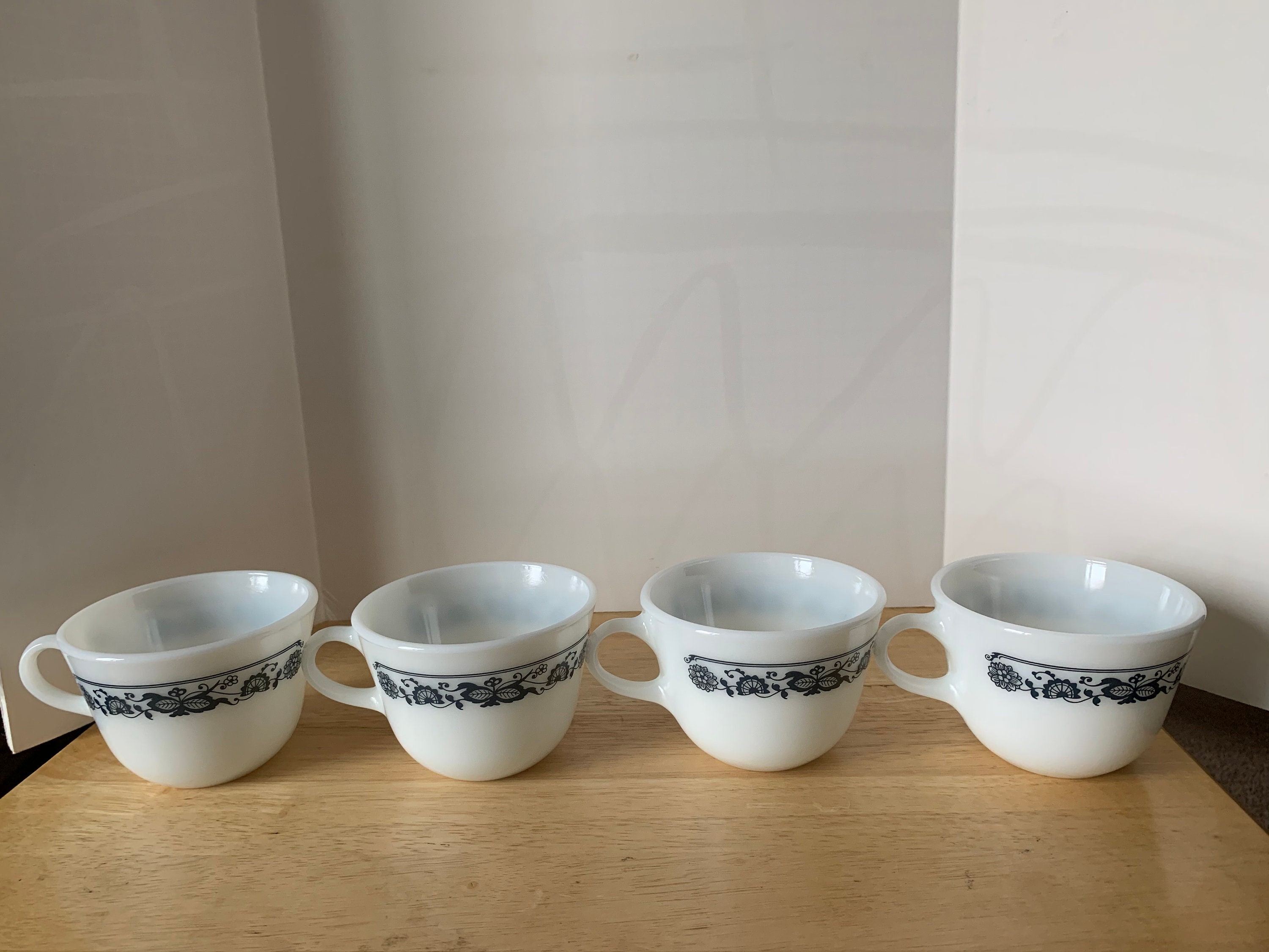Vintage set of 4 Pyrex Old Town Blue coffee cups