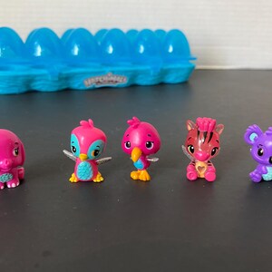 28 Piece Set of Hatchimals Colleggtibles Figures Including Blue Egg ...