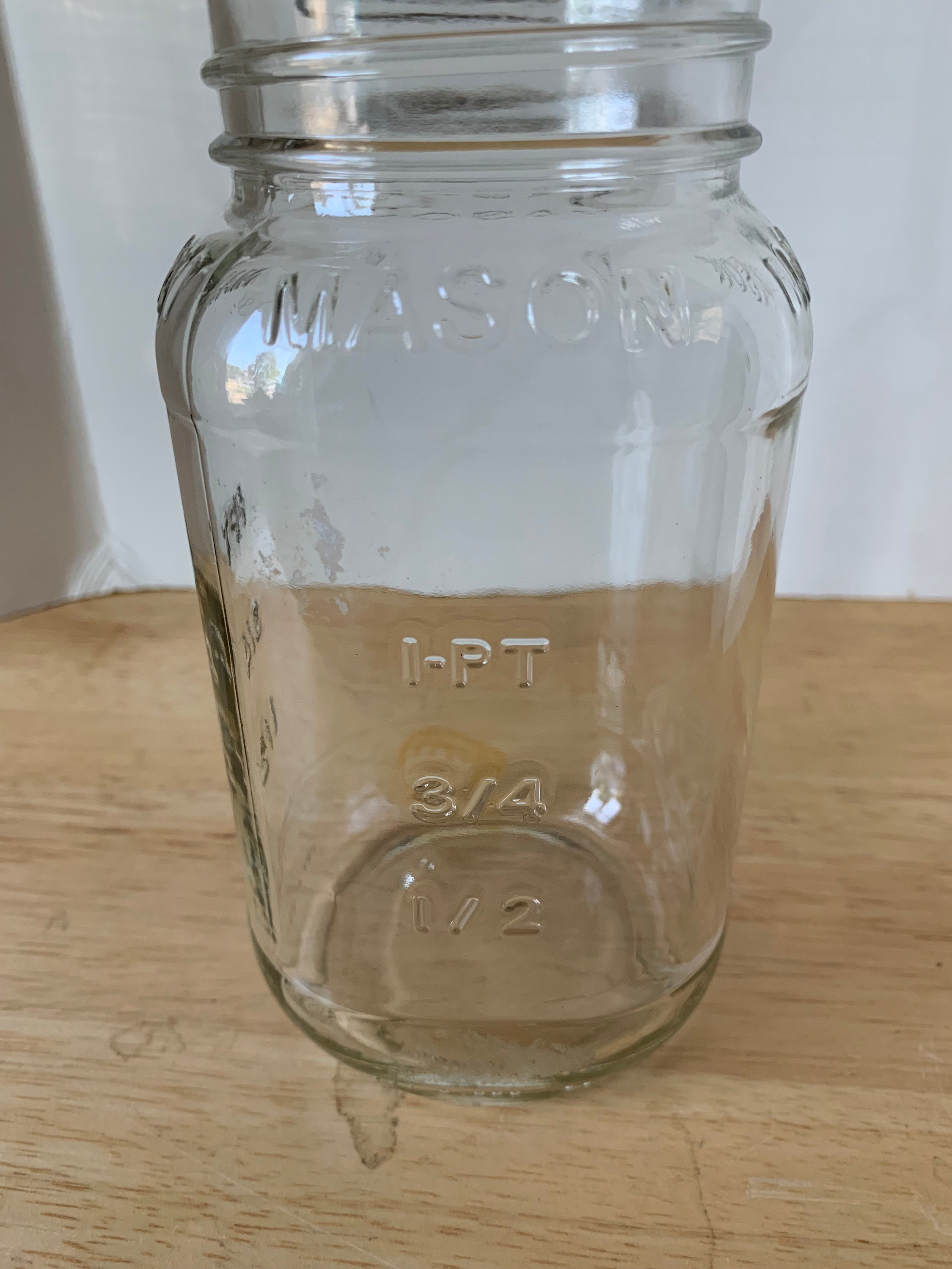 Vintage clear 1 pint (2 cup) mason jar
