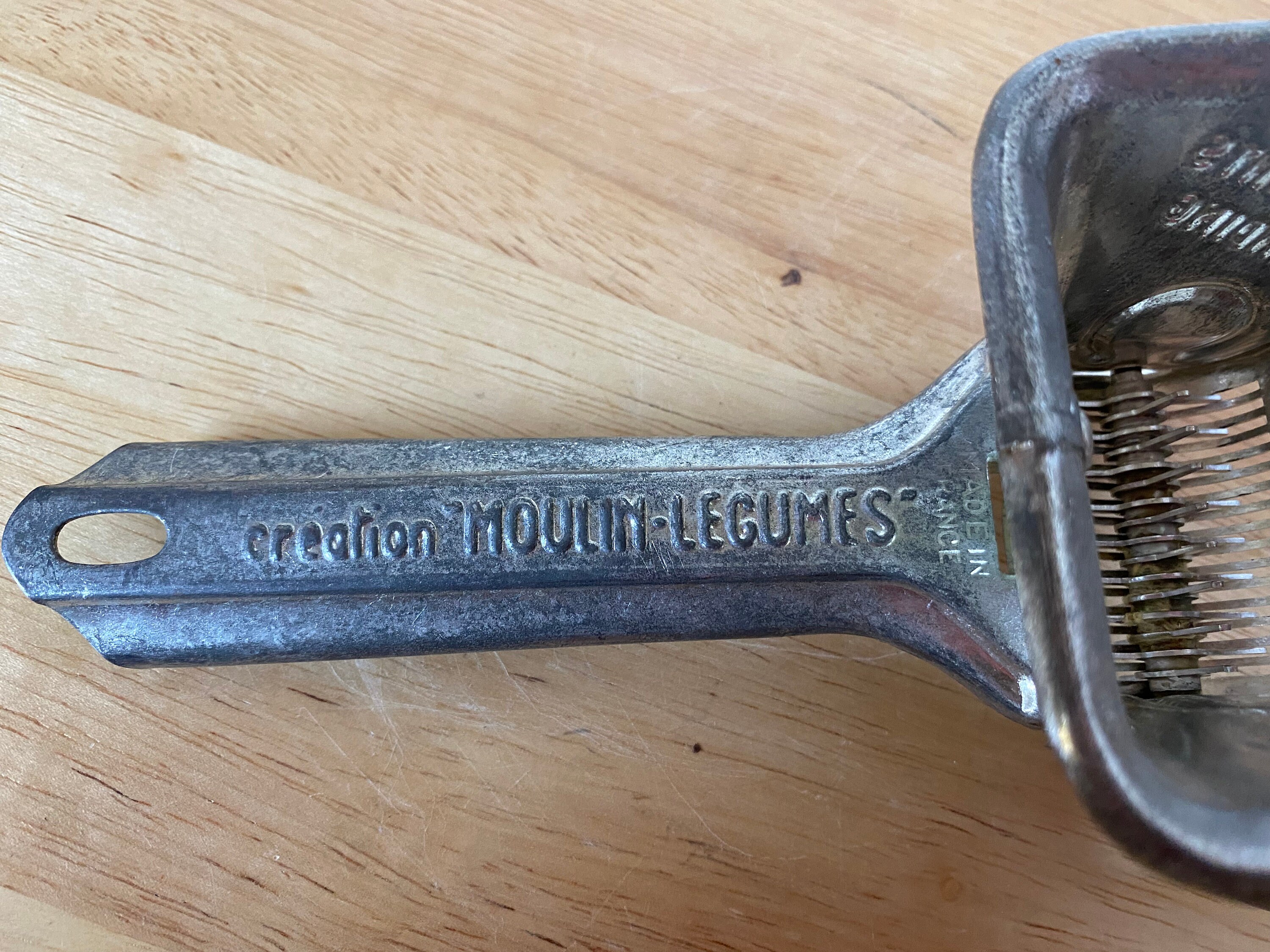 Vintage 1940's Mouli Pasrsmint grater