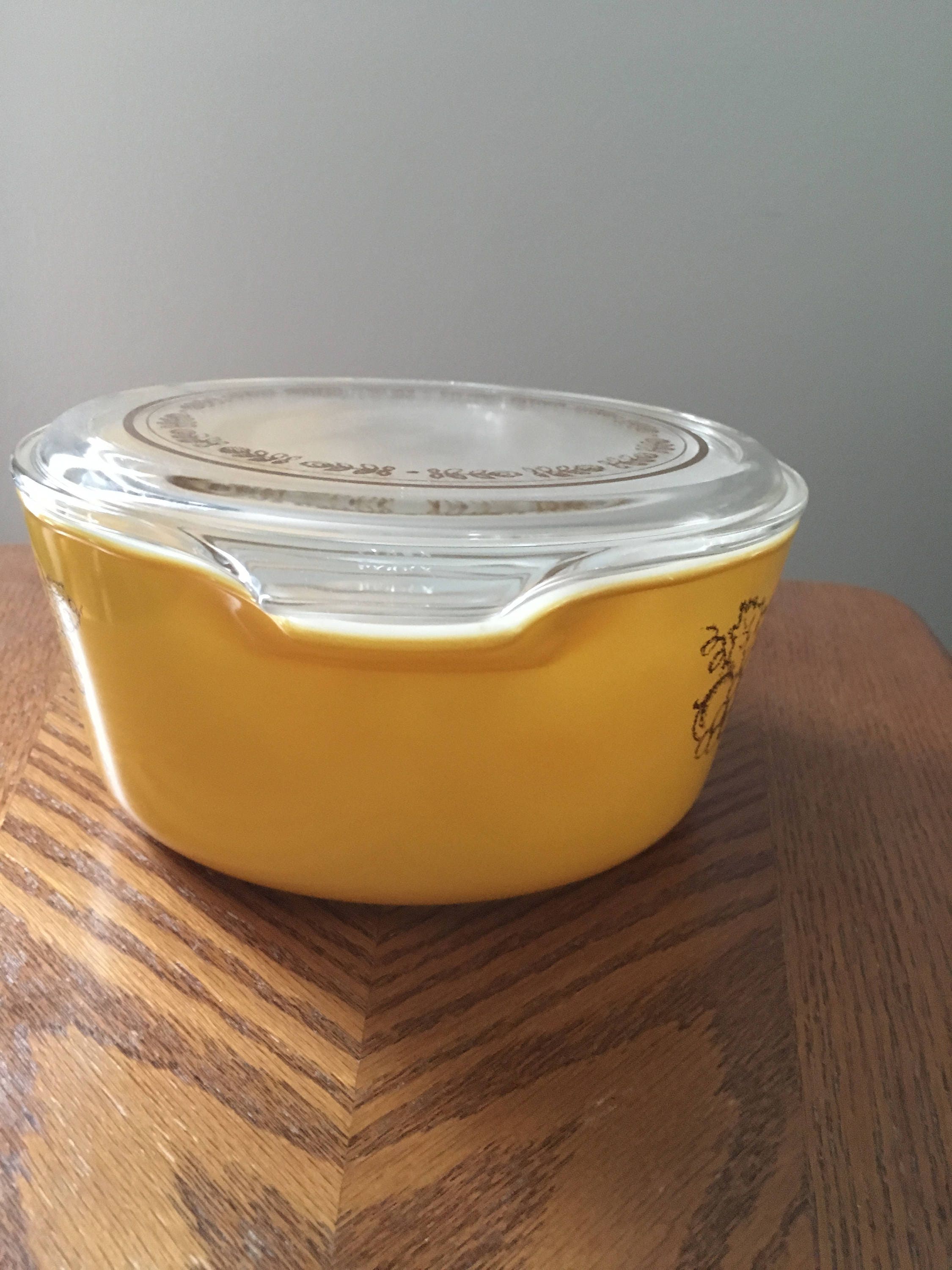 Vintage 1970's Pyrex 475 2.5 quart Old Orchard casserole dish with ...