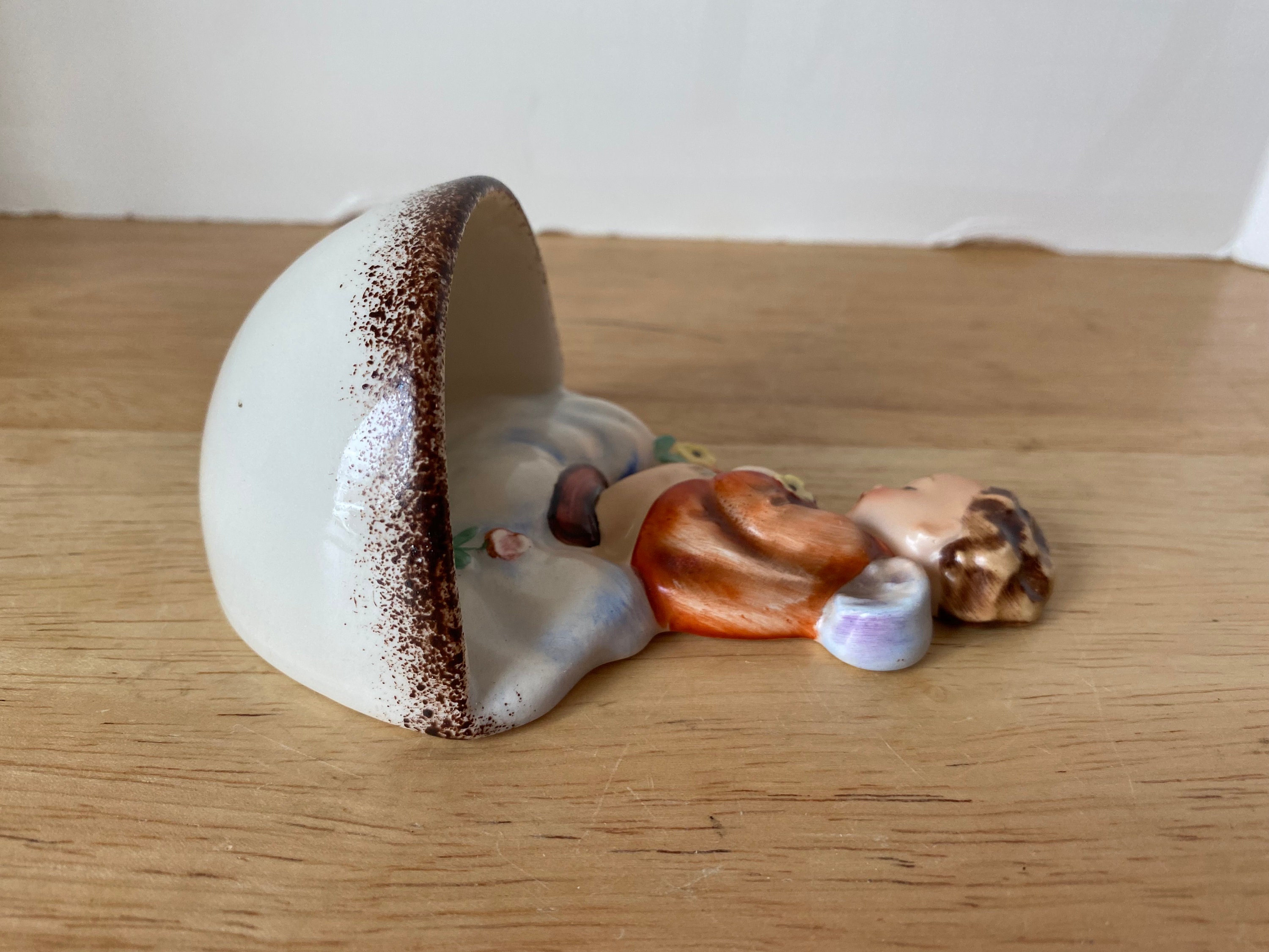 Vintage 4 5/8 Hummel Angel Cloud Holy Water Font # 206 TMK 2