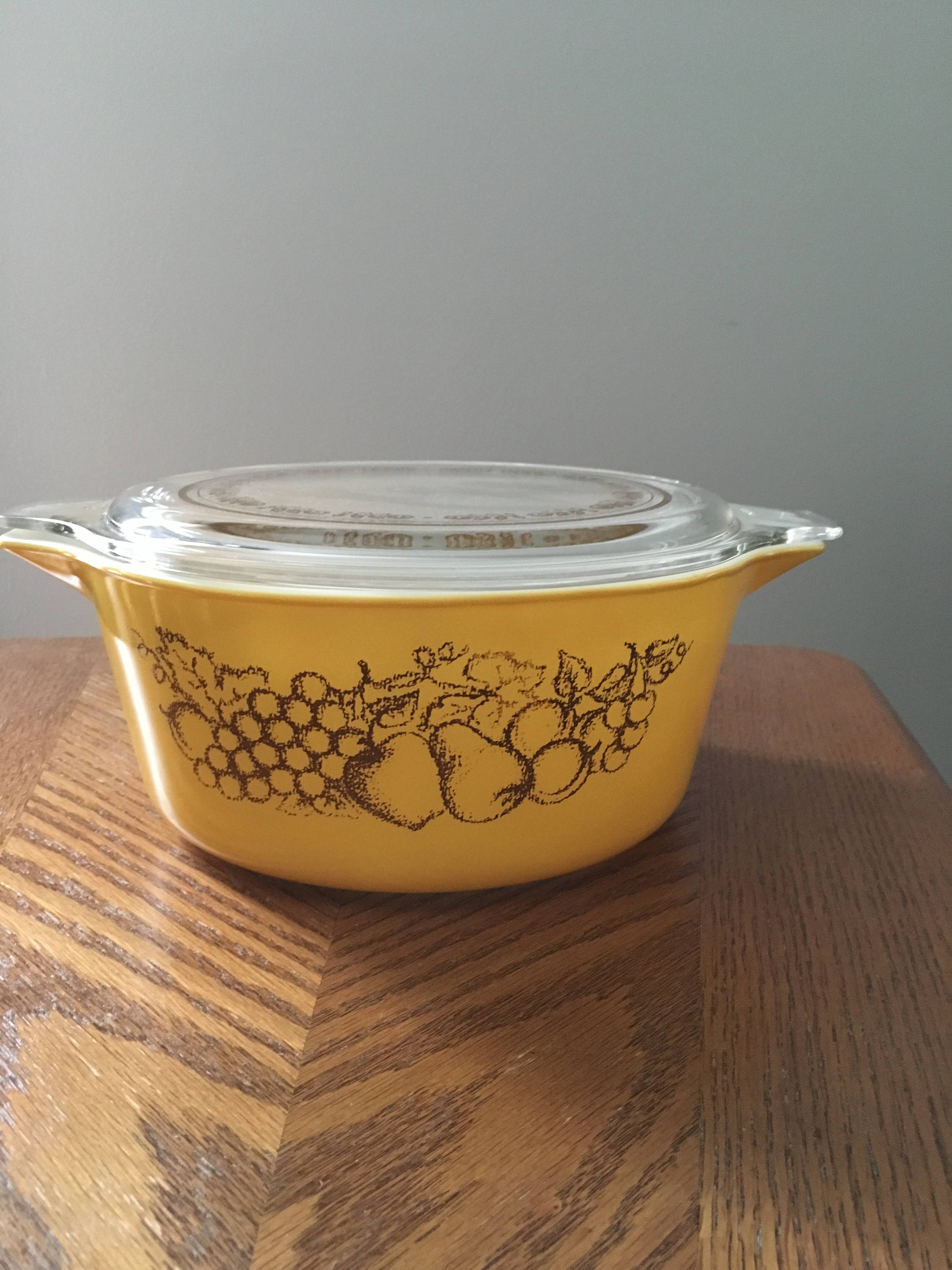 Vintage 1970's Pyrex 475 2.5 quart Old Orchard casserole dish with ...