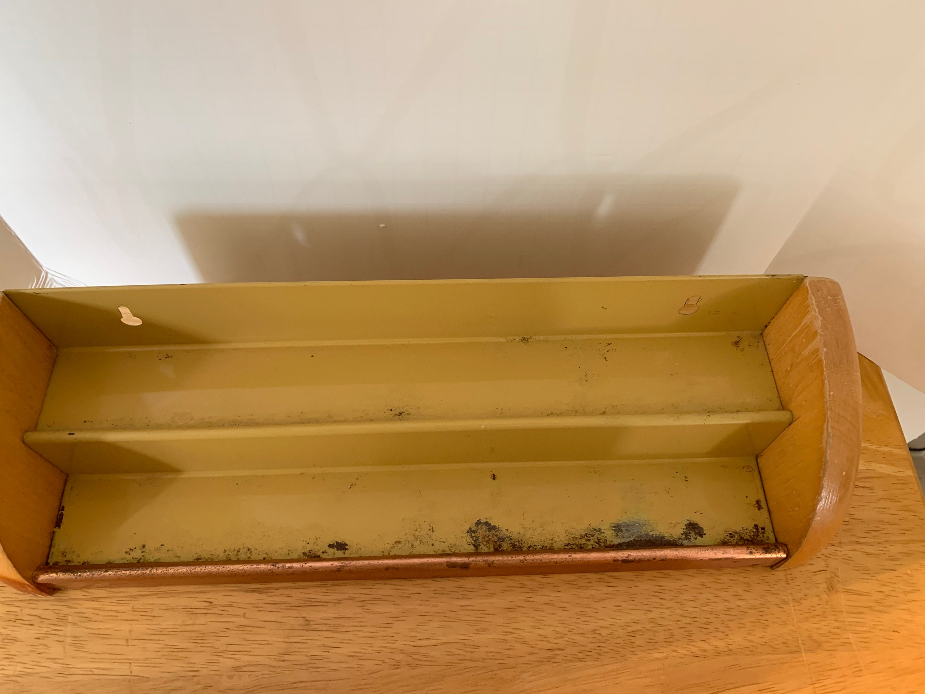 Vintage 1950's complete 17 piece Griffith spice rack