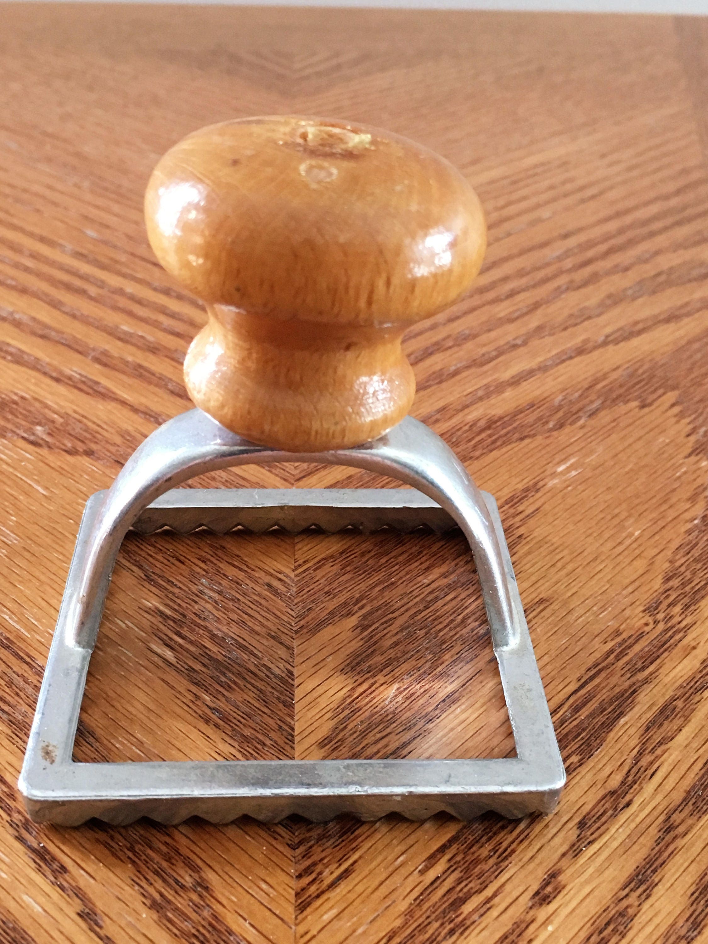 Square ravioli cutter made in Italy