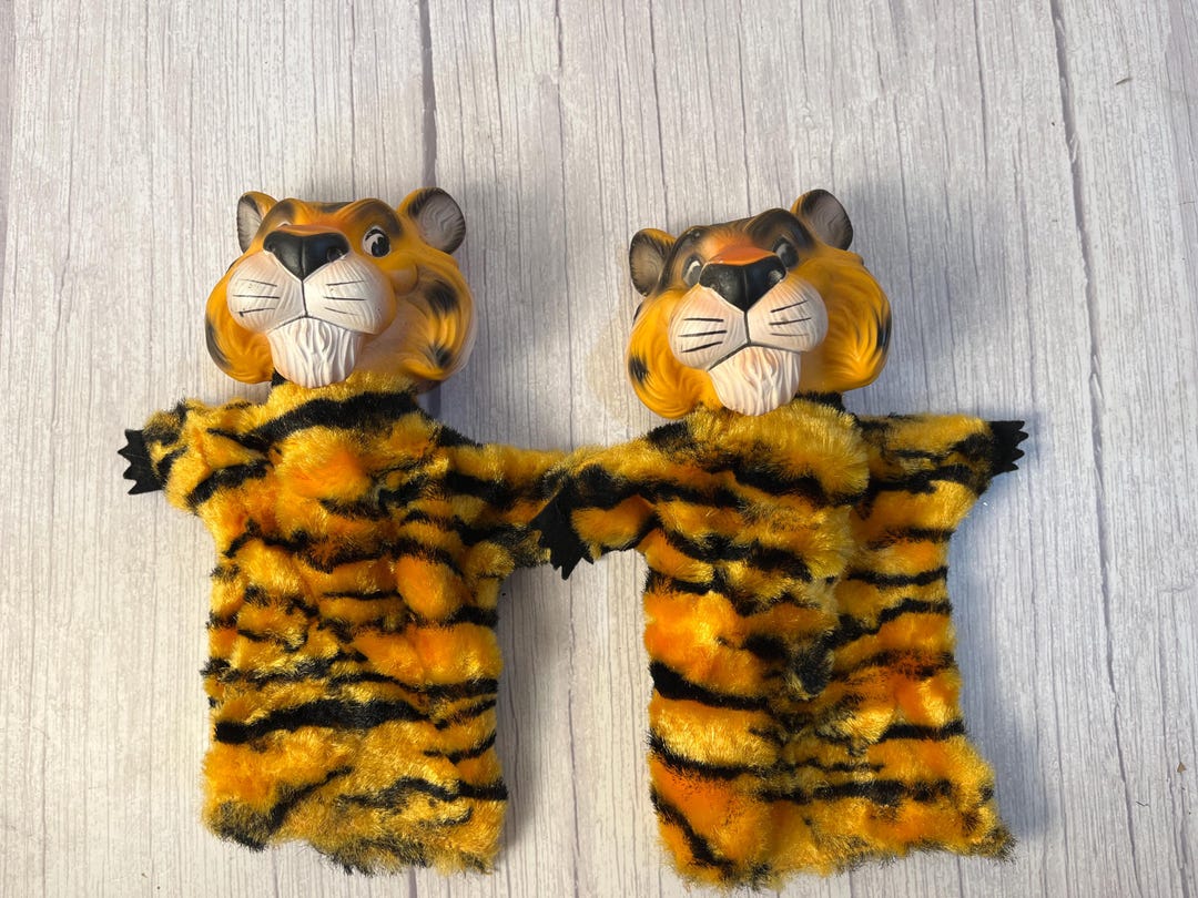 Choice of 2 1960's Exxon/esso Tiger in Your Tank Hand Puppet - Etsy