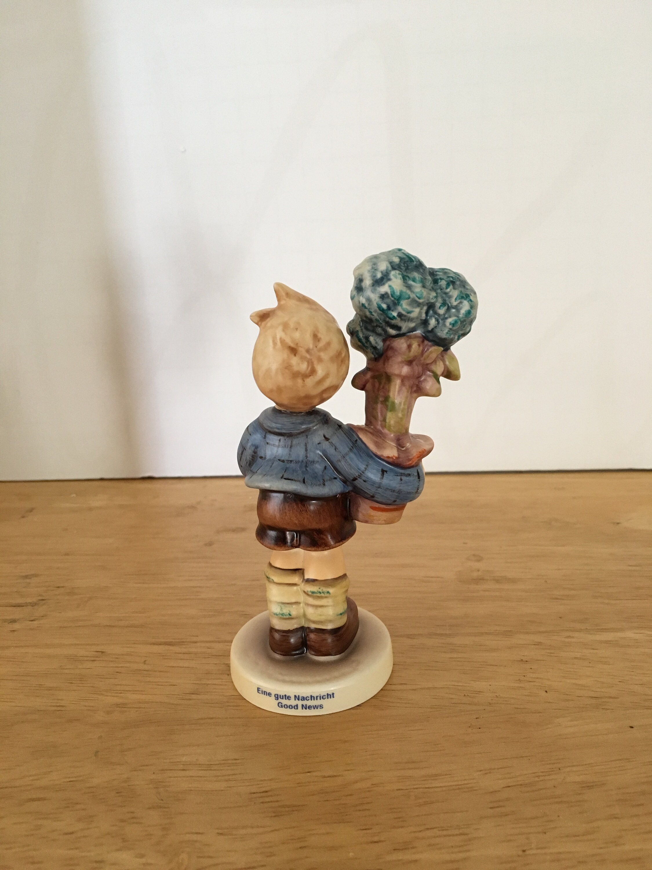 Vintage Hummel 4 1/2 tall special edition Good News #539 TMK 7 with ...