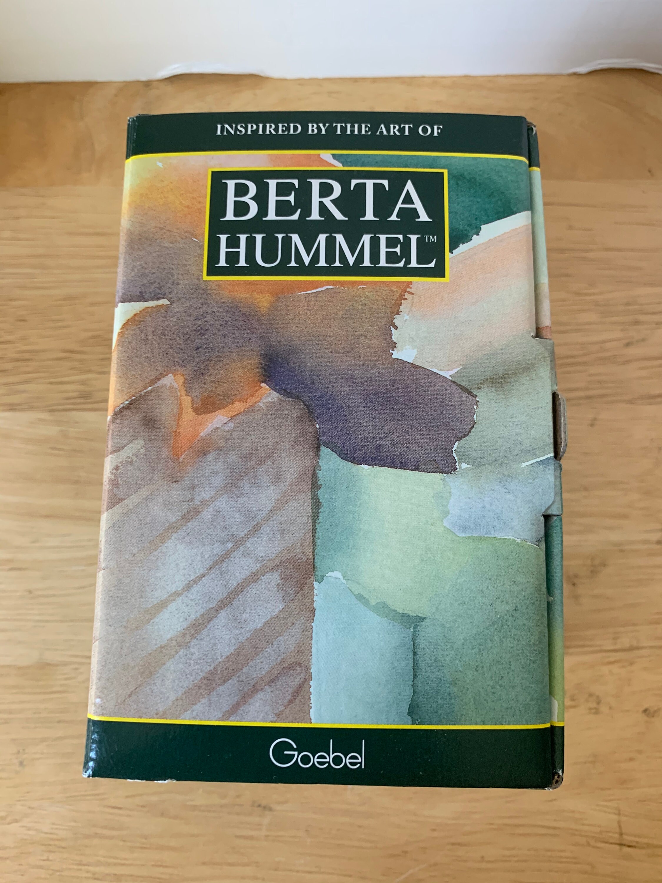 Vintage Berta Hummel 3 1/2 tall Make a Wish# BH 130 in original box