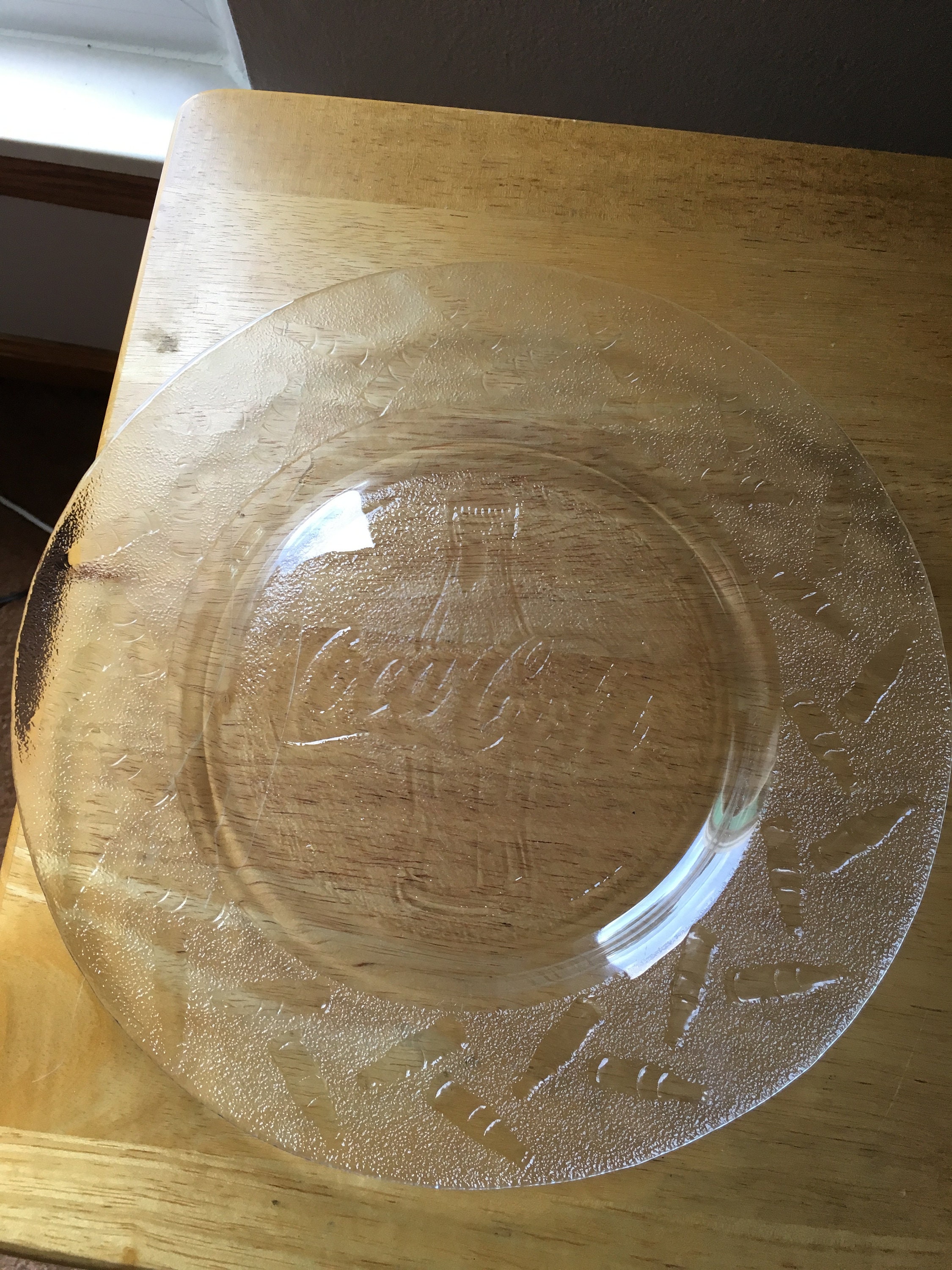 Service for 4 glass etched Coke plates (dinner and salad), bowls and cups
