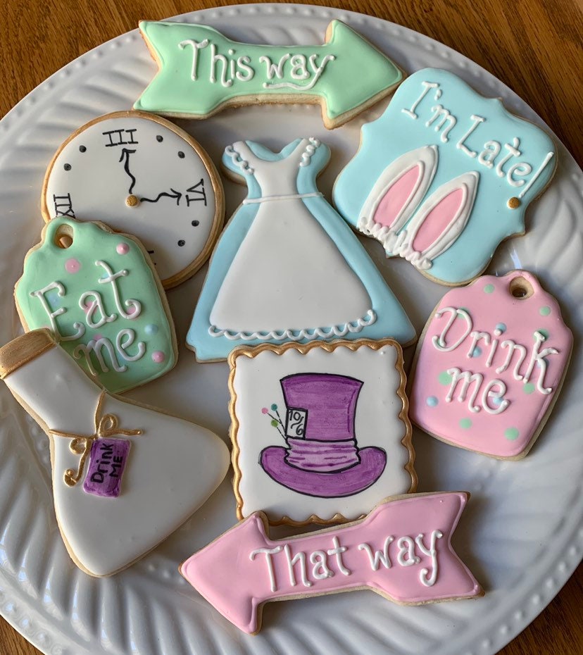 Alice In Wonderland Cookies