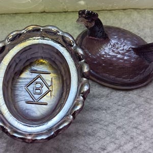 Boyd Hen on Nest Salt Amethyst Carnival Home Office Gift Collectible - Etsy