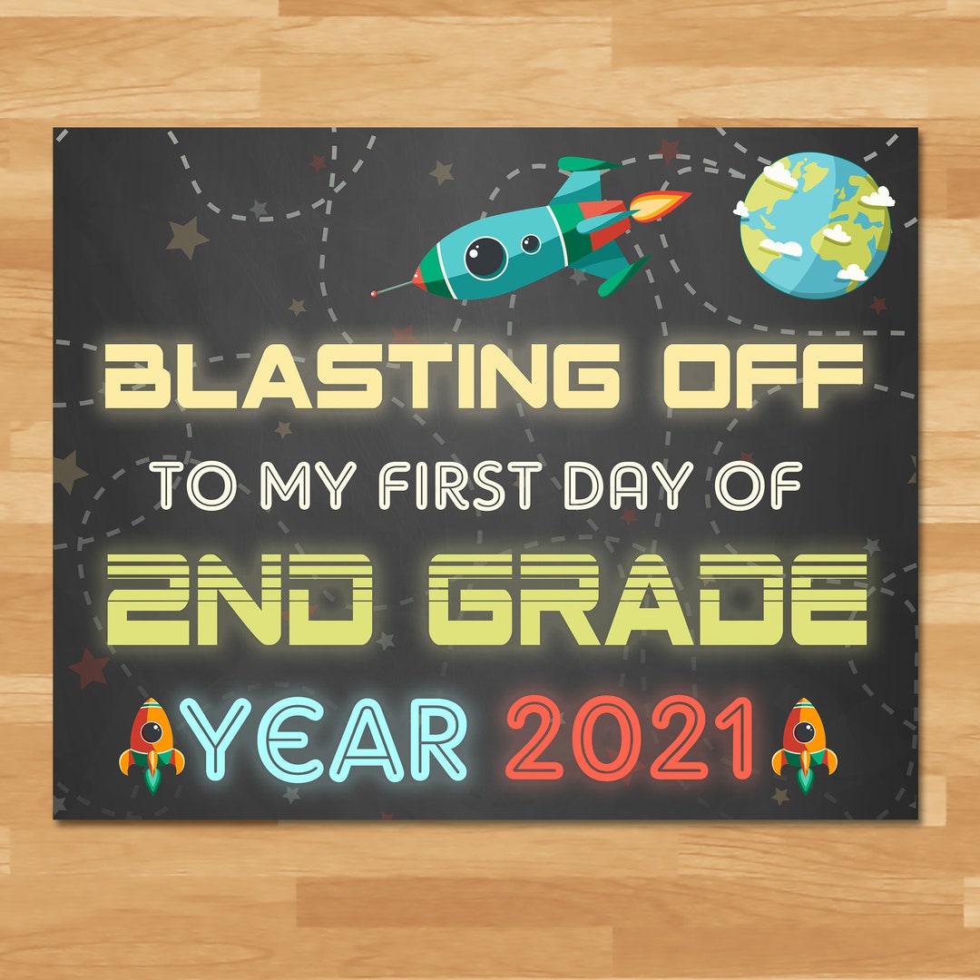 Primer día de 2do grado Sign Boys Pizarra espacial 2021 Letrero del ...