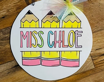 Polka Dot Door Hanger | Teacher Door Hanger | Teacher Gift | Last Name ...