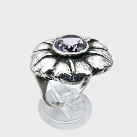Vintage 835 Silver Flower Ring with Amethyst Stone - … - Gem