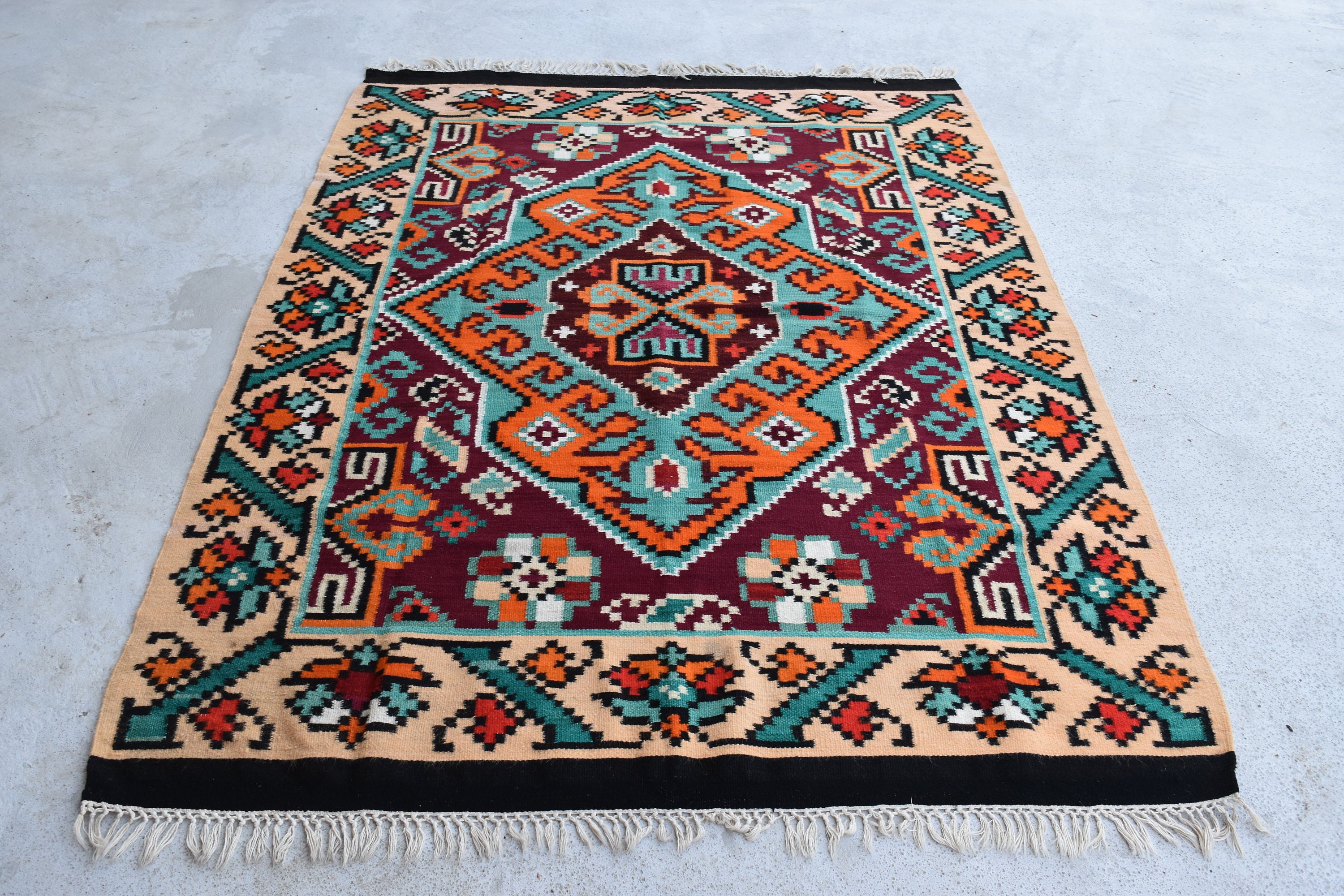 Vintage Kilim Rug / Handwoven Wool Rug / Ethnic Floral Carpet | Etsy