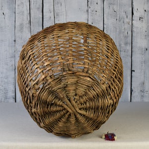 Vintage Wicker Basket / Wicker Storage Basket / Antique Wicker - Etsy
