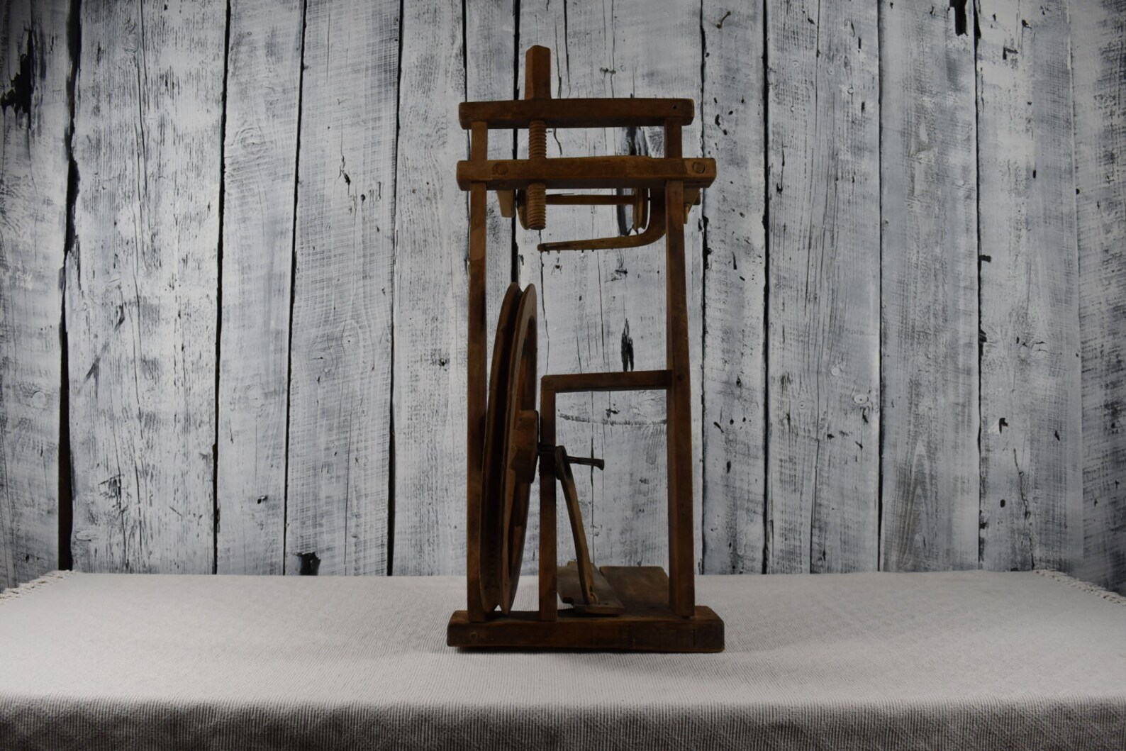 Antique Spinning Wheel / Vintage Spinning Tool / Manual - Etsy