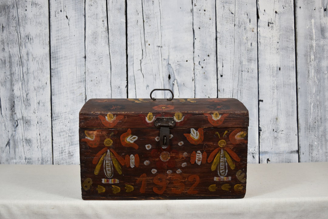 Wooden Chest / Vintage Wooden Box / Wooden Box With a Lid / Rustic Home ...