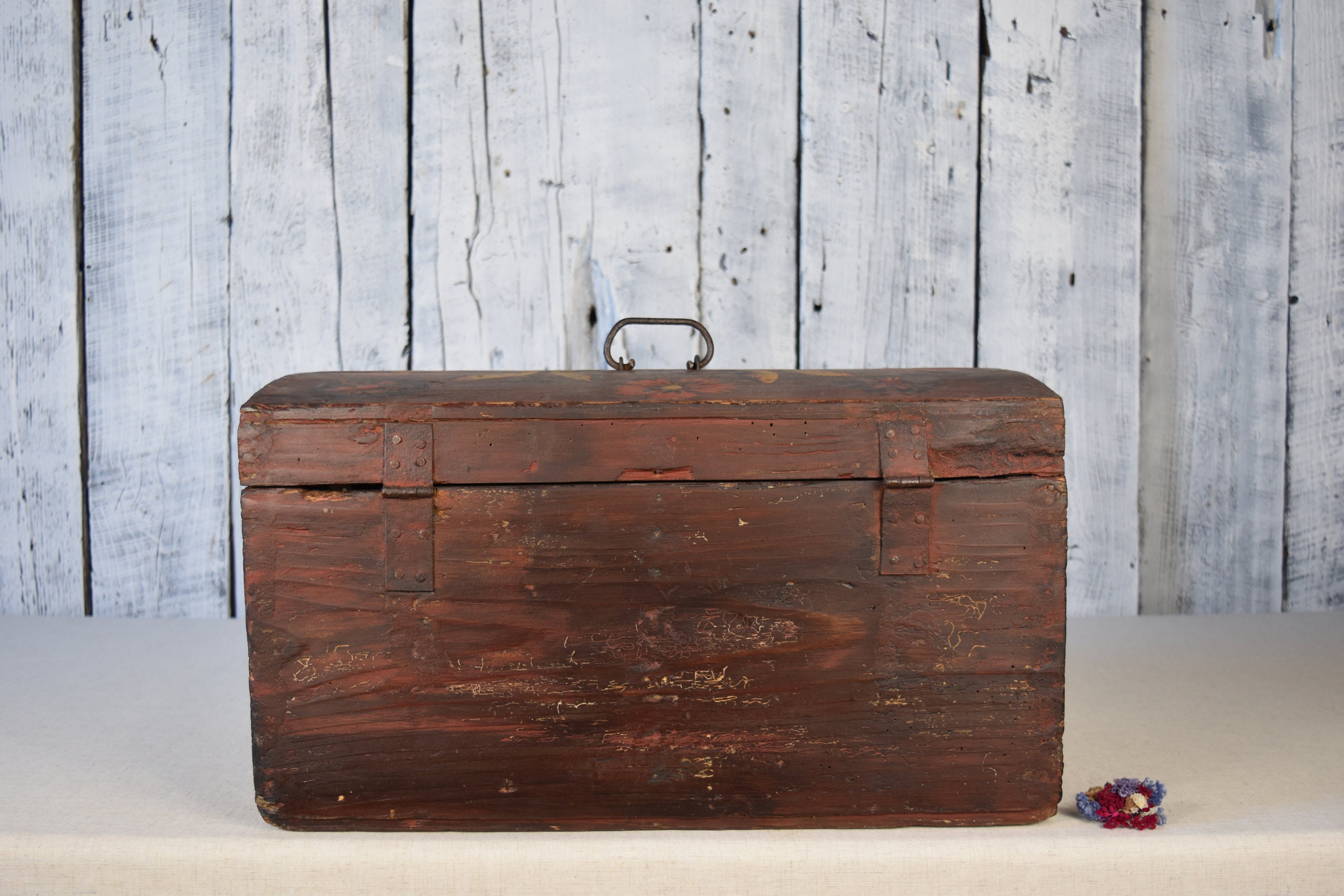 Wooden Chest / Vintage Wooden Box / Wooden Box With a Lid / - Etsy