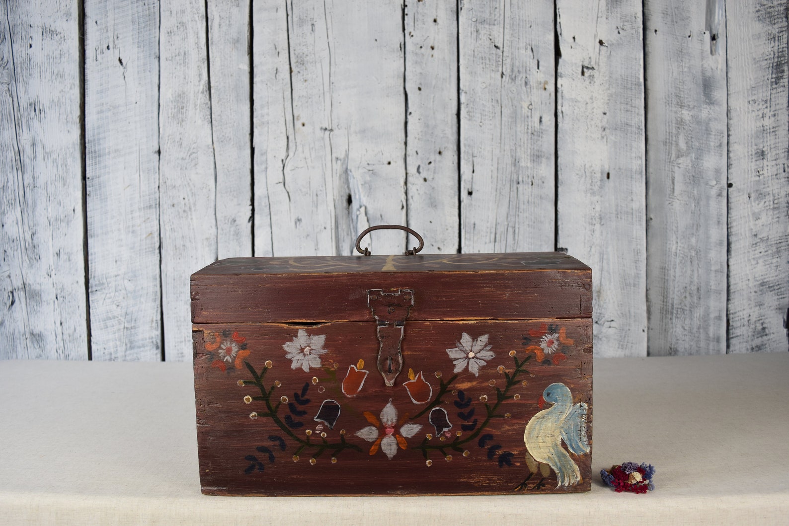 Wooden Chest / Vintage Wooden Box / Wooden Box With a Lid / | Etsy