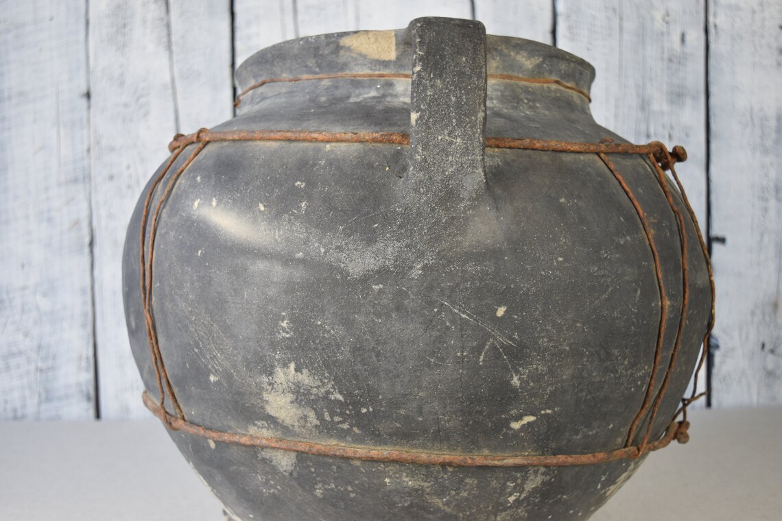 Vintage Clay Vessel / Very Big Clay Pot / Rustic Ceramic Bowl - Etsy