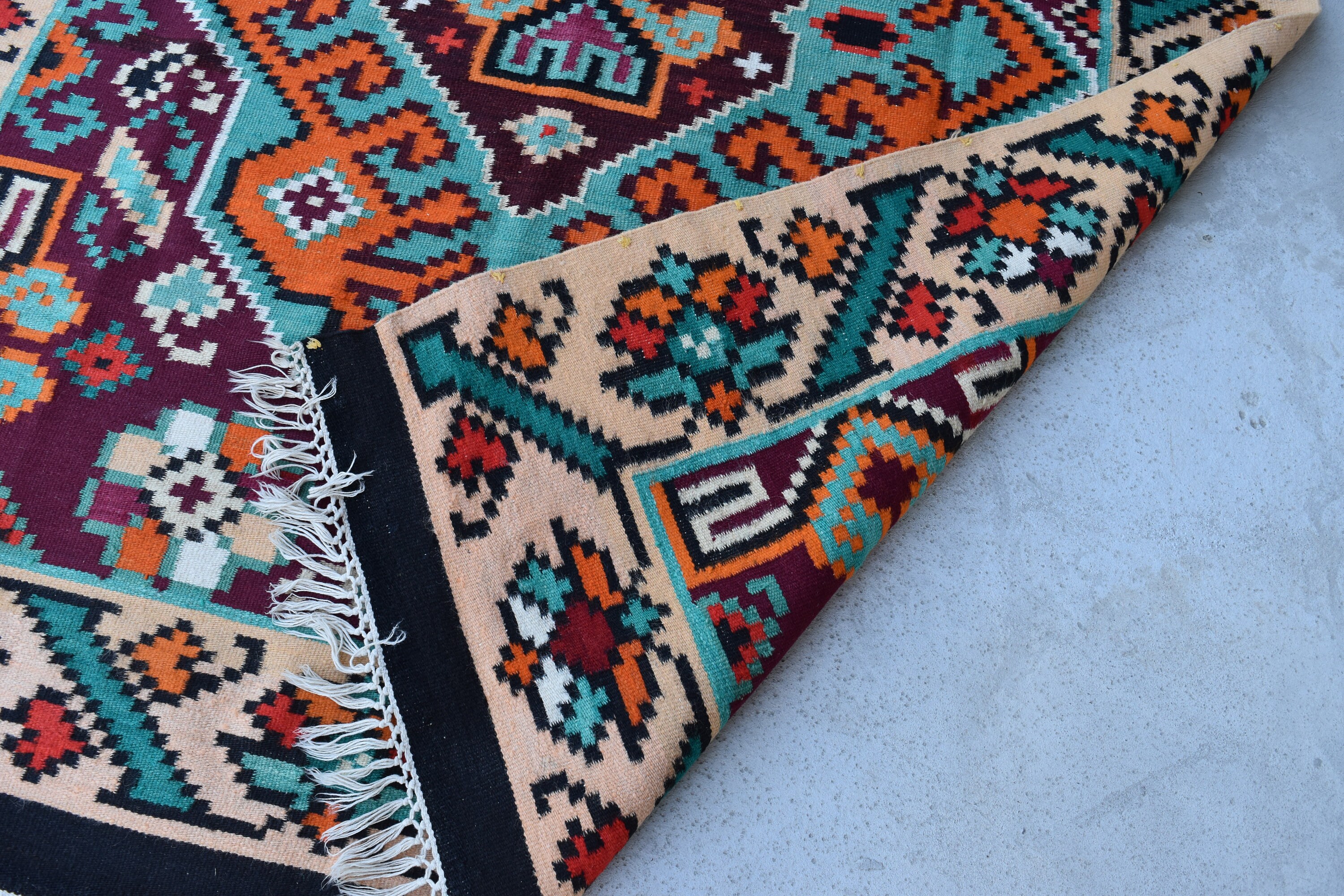 Vintage Kilim Rug / Handwoven Wool Rug / Ethnic Floral Carpet | Etsy