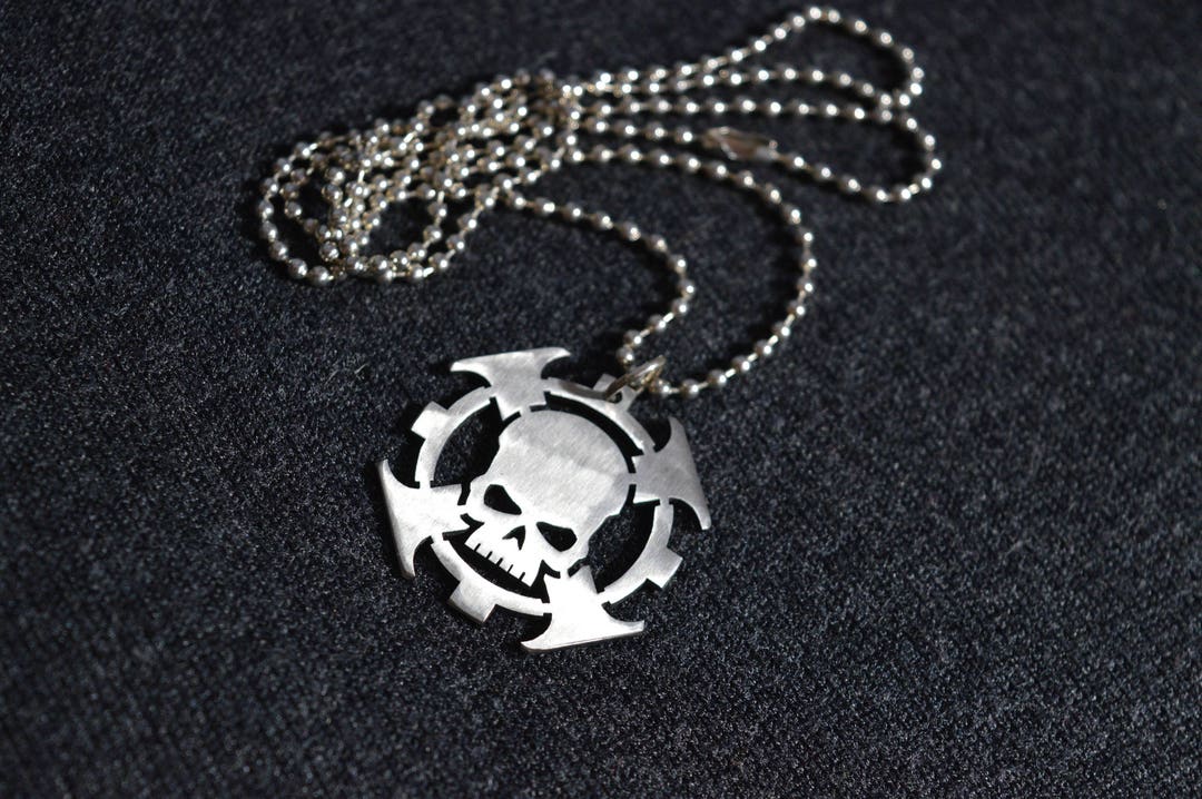 Warhammer Pendant, WH40K, Warhammer 40K, Warhammer, Warhammer Keychain ...