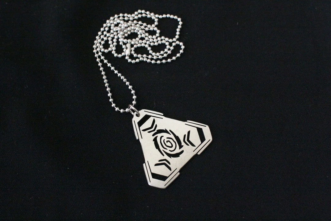 Apex Legends, Apex, Wraith, Wraith Pendant - Etsy
