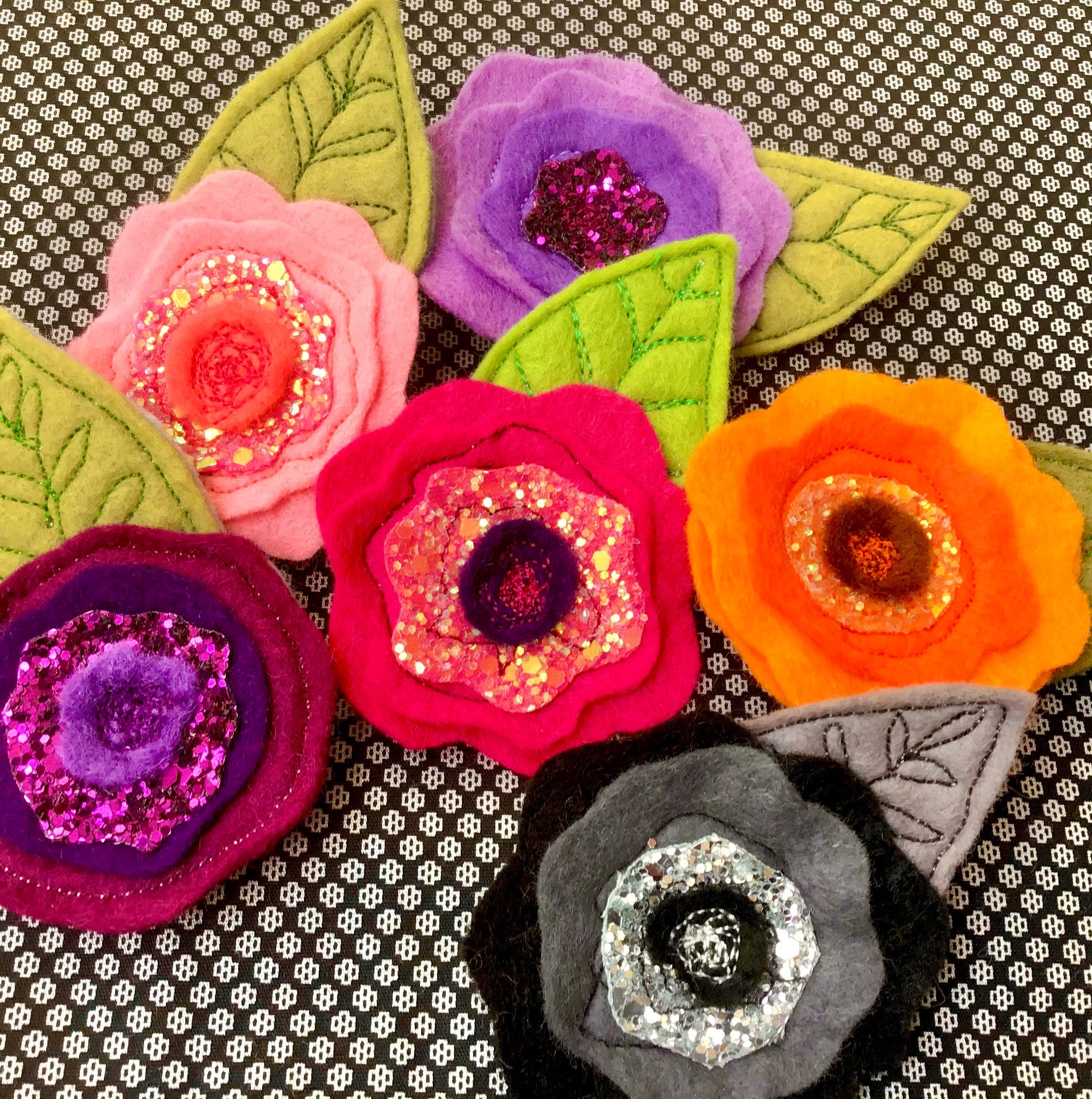 Felt brooch Flowers | Etsy