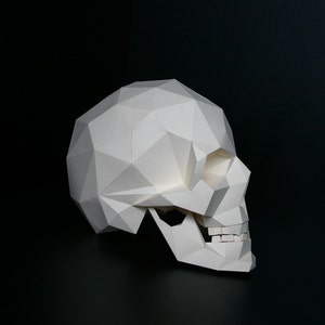 Realistic 3D Skull Paper Craft Pattern | Low Poly Paper Sculpture ...