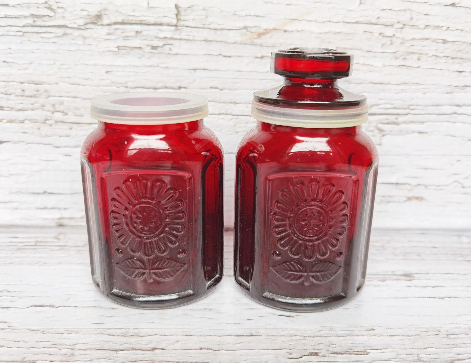 Ruby Red Wheaton Jar Set of 2 Sunflower Apothecary Seal Lid - Etsy