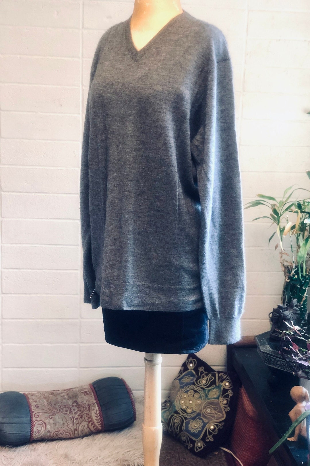 80s J.crew Cashmere V-neck Men Gray Pullover Xl - Etsy