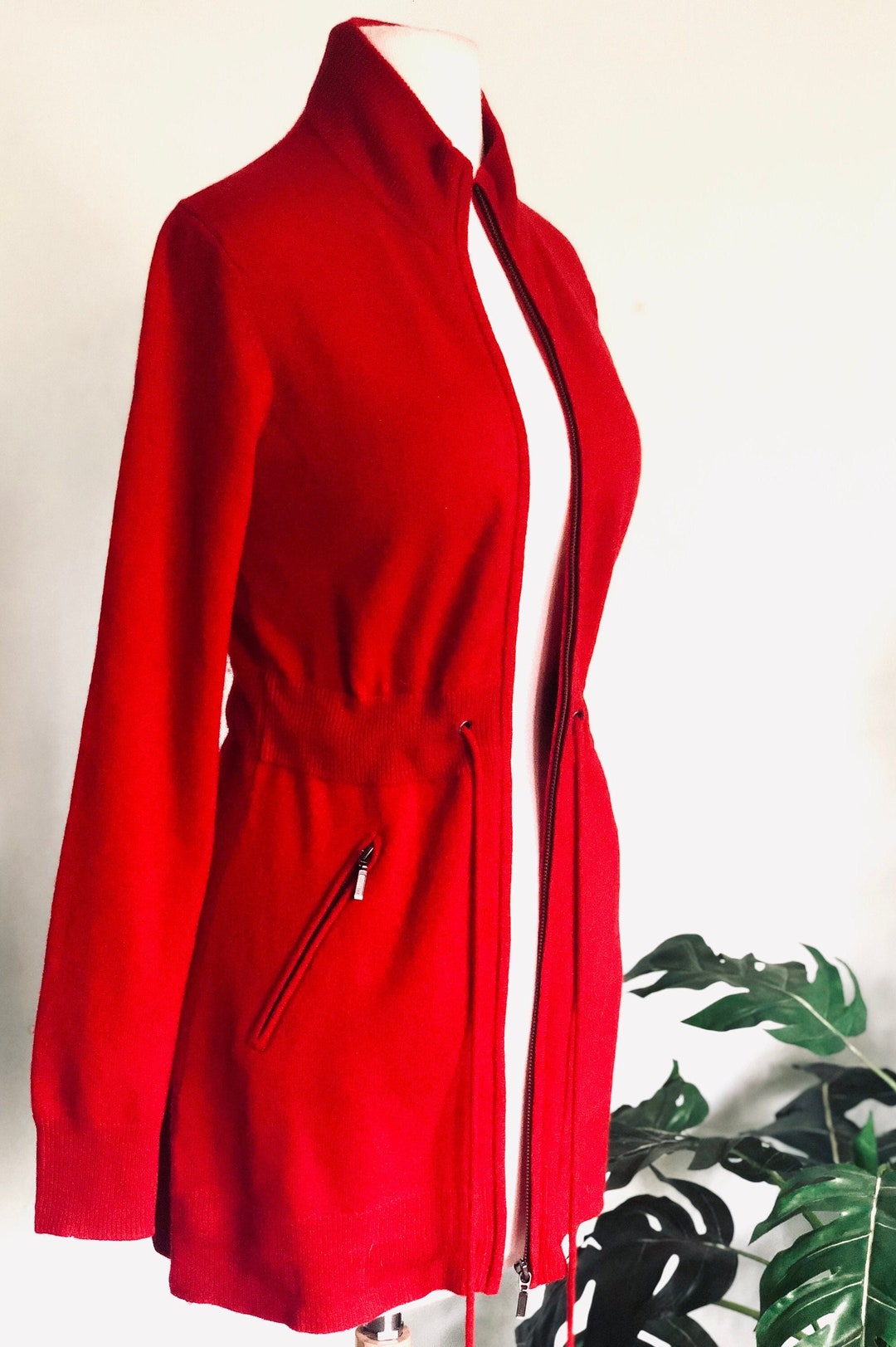 Cashmere Tunic Jacket / Nieman Marcus / Zipper up / Side Pockets ...